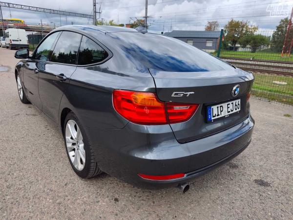 BMW 320 2013 in Siauliai on AUTOMOTO.COM.LV Grey BMW 320 2013 in Siauliai, with an engine capacity of 2.00 L and mileage of 296 thousand km for 9300 €, photo 7 on AUTOMOTO.COM.LV