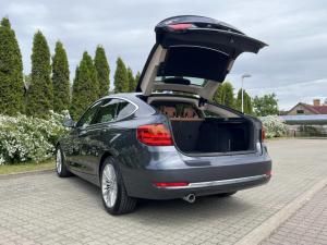 Grey BMW 320 2015 in Riga, with an engine capacity of 2.00 L and mileage of 218 thousand km for 12990 €, photo 4 on AUTOMOTO.COM.LV