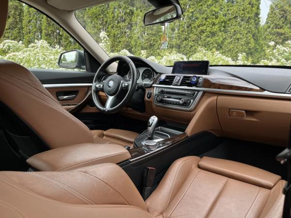 Grey BMW 320 2015 in Riga, with an engine capacity of 2.00 L and mileage of 218 thousand km for 12990 €, photo 8 on AUTOMOTO.COM.LV