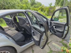 Grey BMW 320 1998 in Riga, with an engine capacity of 2.00 L and mileage of 223 thousand km for 2900 €, photo 15 on AUTOMOTO.COM.LV