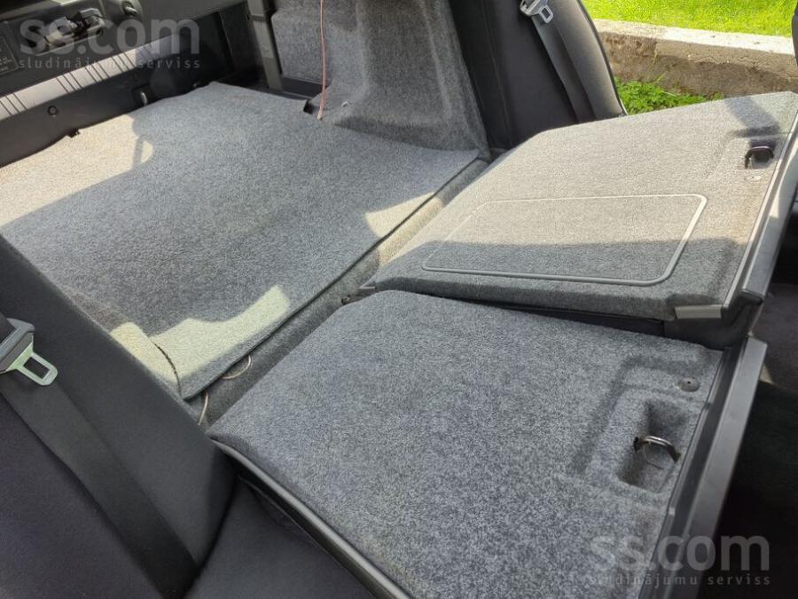 Grey BMW 320 1998 in Riga, with an engine capacity of 2.00 L and mileage of 223 thousand km for 2900 €, photo 20 on AUTOMOTO.COM.LV