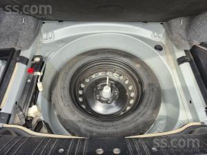 Grey BMW 320 1998 in Riga, with an engine capacity of 2.00 L and mileage of 223 thousand km for 2900 €, photo 23 on AUTOMOTO.COM.LV