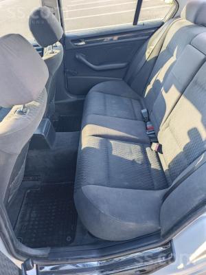 Grey BMW 320 1998 in Jelgava, with an engine capacity of 2.00 L and mileage of 305 thousand km for 1499 €, photo 9 on AUTOMOTO.COM.LV