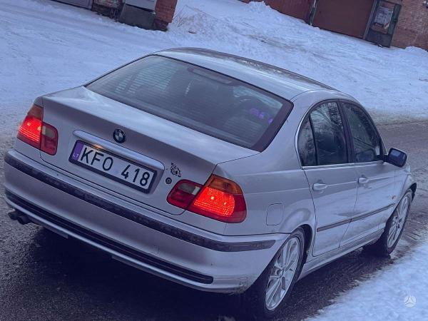 Grey BMW 320 1999 in Vilnius, with an engine capacity of 1.99 L and mileage of 332 thousand km for 1850 €, photo 1 on AUTOMOTO.COM.LV