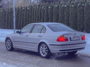 Grey BMW 320 1999 in Vilnius, with an engine capacity of 1.99 L and mileage of 332 thousand km for 1850 €, photo 2 on AUTOMOTO.COM.LV