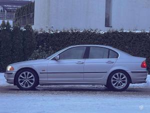 Grey BMW 320 1999 in Vilnius, with an engine capacity of 1.99 L and mileage of 332 thousand km for 1850 €, photo 3 on AUTOMOTO.COM.LV