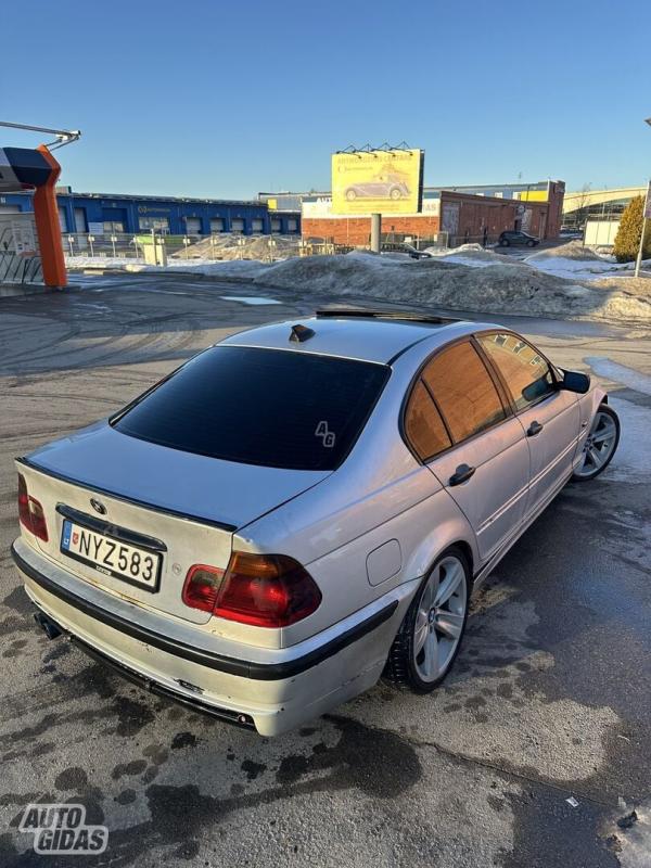 Pelēks BMW 320 1999 Šauļi, ar dzinēja tilpumu 2.00 L un nobraukumu 412 tūkst. km par 950 €, foto 3 vietnē AUTOMOTO.COM.LV