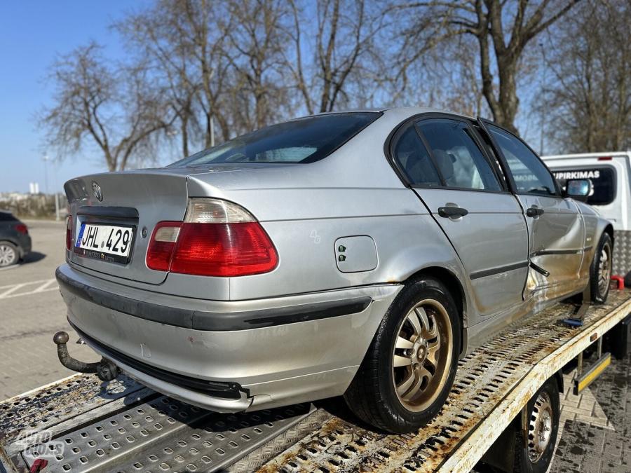 Grey BMW 320 1999 in Ukmerge, with an engine capacity of 2.00 L and mileage of 400 thousand km for 450 €, photo 5 on AUTOMOTO.COM.LV