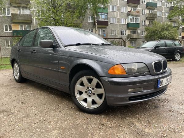 Grey BMW 320 1999 in Riga, with an engine capacity of 2.00 L and mileage of 277 thousand km for 1999 €, photo 1 on AUTOMOTO.COM.LV