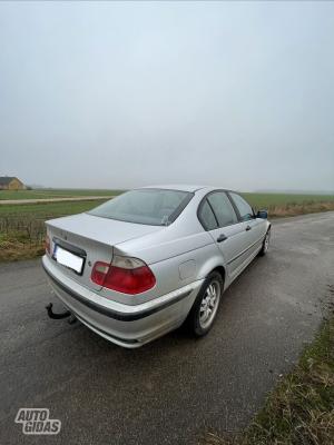 Grey BMW 320 2000 in Radviliskis, with an engine capacity of 2.00 L and mileage of 338 thousand km for 950 €, photo 4 on AUTOMOTO.COM.LV