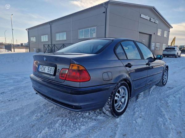 Pelēks BMW 320 2000 Klaipėda, ar dzinēja tilpumu 2.00 L un nobraukumu 270 tūkst. km par 1100 €, foto 3 vietnē AUTOMOTO.COM.LV