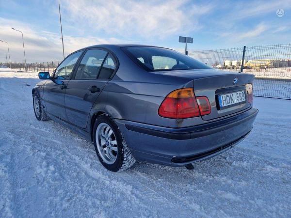 Pelēks BMW 320 2000 Klaipėda, ar dzinēja tilpumu 2.00 L un nobraukumu 270 tūkst. km par 1100 €, foto 4 vietnē AUTOMOTO.COM.LV
