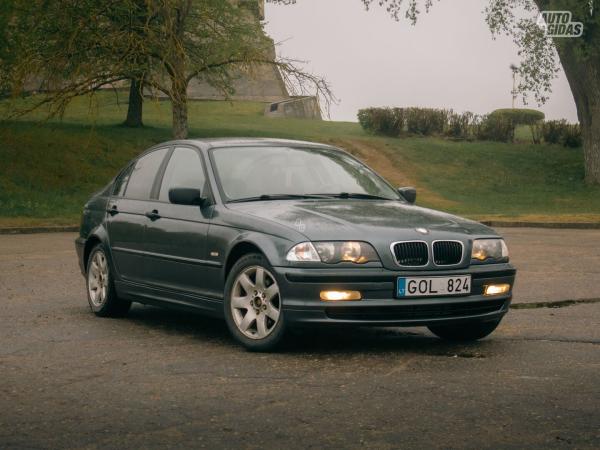 Grey BMW 320 2000 in Kaunas, with an engine capacity of 2.00 L and mileage of 365 thousand km for 1300 €, photo 1 on AUTOMOTO.COM.LV