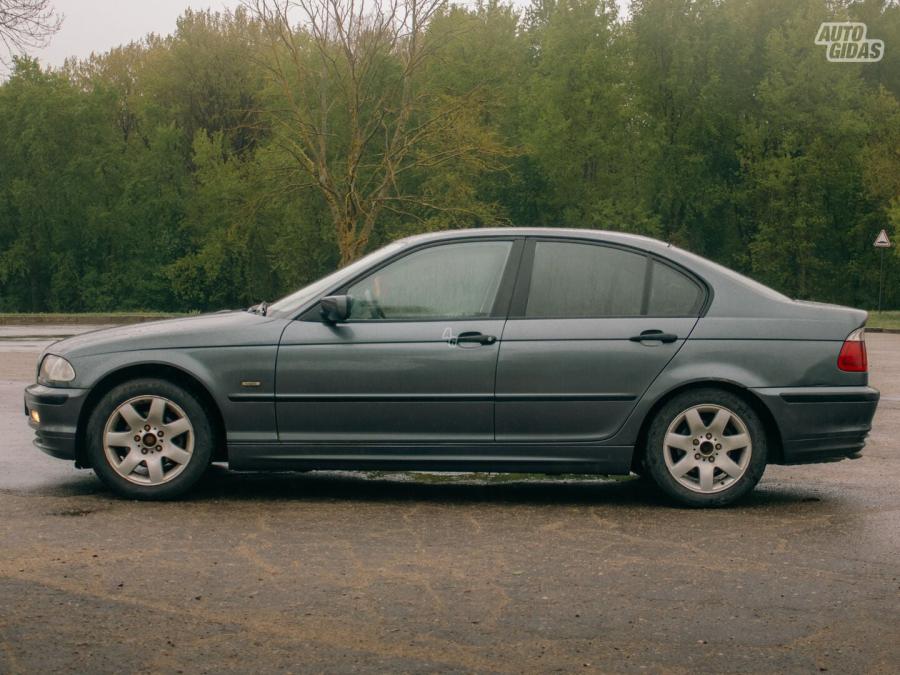 Grey BMW 320 2000 in Kaunas, with an engine capacity of 2.00 L and mileage of 365 thousand km for 1300 €, photo 8 on AUTOMOTO.COM.LV
