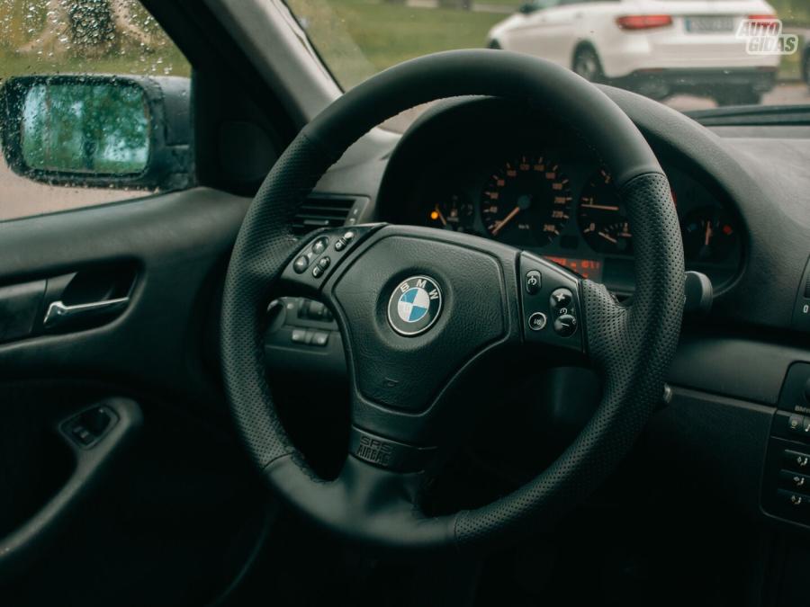 Grey BMW 320 2000 in Kaunas, with an engine capacity of 2.00 L and mileage of 365 thousand km for 1300 €, photo 19 on AUTOMOTO.COM.LV