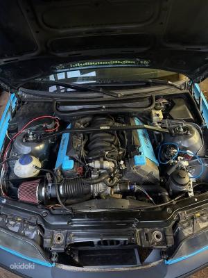 Pelēks BMW 320 2000 Tallina, ar dzinēja tilpumu 3.50 L un nobraukumu 405 tūkst. km par 4500 €, foto 16 vietnē AUTOMOTO.COM.LV