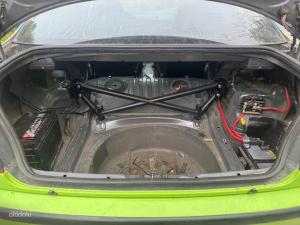 Pelēks BMW 320 2000 Tallina, ar dzinēja tilpumu 3.50 L un nobraukumu 405 tūkst. km par 4500 €, foto 17 vietnē AUTOMOTO.COM.LV