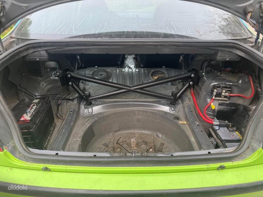 Pelēks BMW 320 2000 Tallina, ar dzinēja tilpumu 3.50 L un nobraukumu 405 tūkst. km par 4500 €, foto 17 vietnē AUTOMOTO.COM.LV