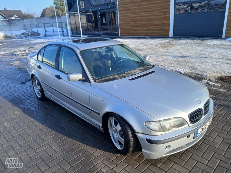 Grey BMW 320 2001 in Pabrade, with an engine capacity of 2.00 L and mileage of 288 thousand km for 1000 €, photo 1 on AUTOMOTO.COM.LV