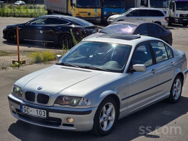 Grey BMW 320 2001 in Riga, with an engine capacity of 2.00 L and mileage of 426 thousand km for 2800 €, photo 1 on AUTOMOTO.COM.LV