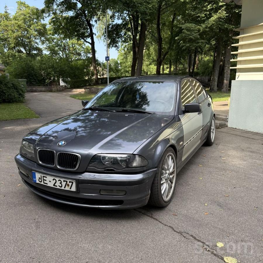 Pelēks BMW 320 2001 Rīga, ar dzinēja tilpumu 2.00 L un nobraukumu 369 tūkst. km par 1500 €, foto 7 vietnē AUTOMOTO.COM.LV