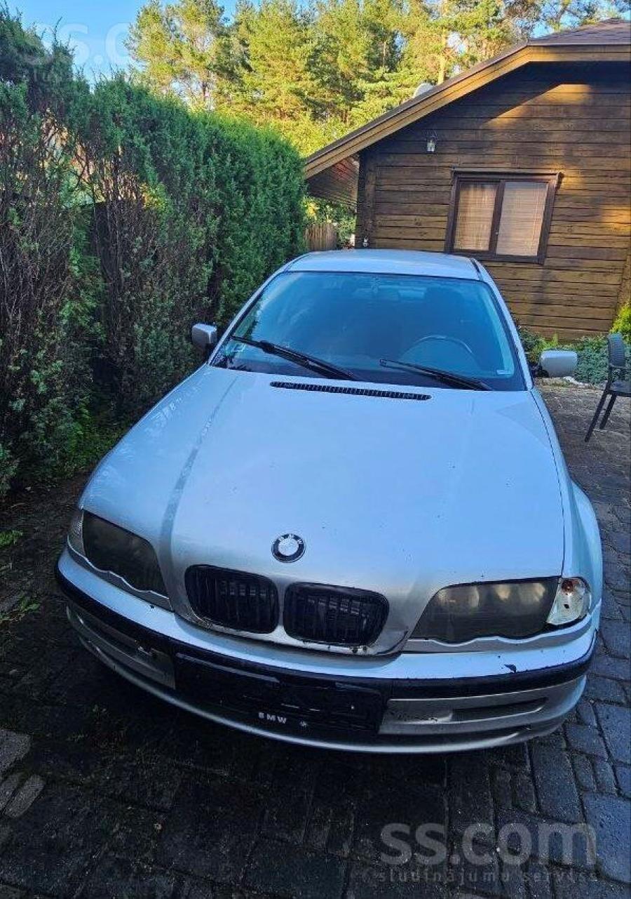Grey BMW 320 2001 in Riga, with an engine capacity of 2.00 L and mileage of 395 thousand km for 750 €, photo 1 on AUTOMOTO.COM.LV