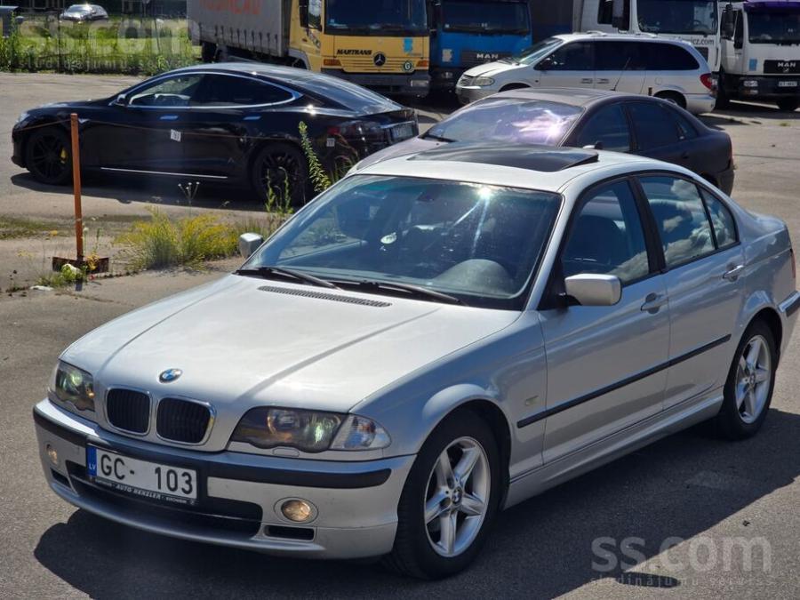 Grey BMW 320 2001 in Riga, with an engine capacity of 2.00 L and mileage of 425 thousand km for 2400 €, photo 1 on AUTOMOTO.COM.LV