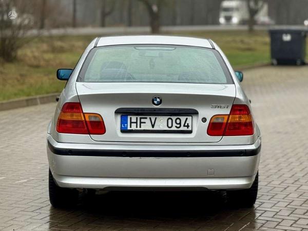 Grey BMW 320 2002 in Radviliskis, with an engine capacity of 2.00 L and mileage of 300 thousand km for 1650 €, photo 9 on AUTOMOTO.COM.LV