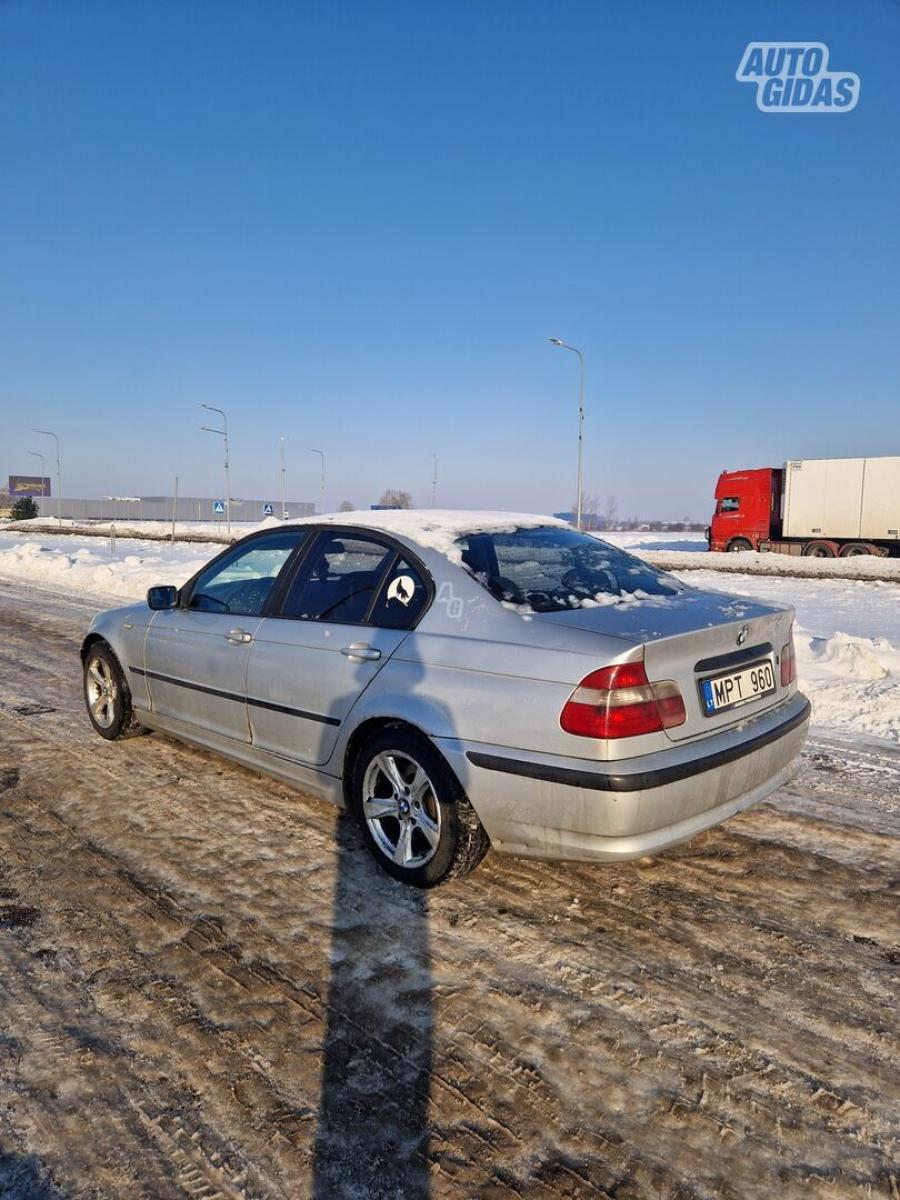 Серый БМВ 320 2002 в Клайпеда, объемом двигателя 2.00 л и пробегом 400 тыс. км за 1200 €, фото 3 на AUTOMOTO.COM.LV