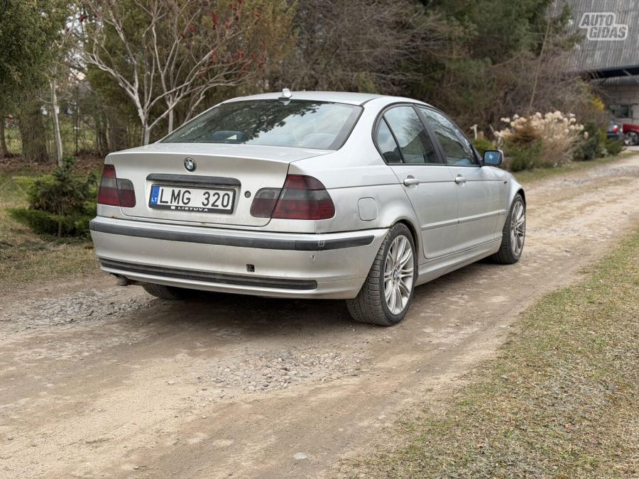 Grey BMW 320 2002 in Vilnius, with an engine capacity of 2.00 L and mileage of 347 thousand km for 999 €, photo 5 on AUTOMOTO.COM.LV