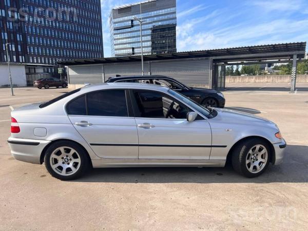 Pelēks BMW 320 2002 Rīga, ar dzinēja tilpumu 2.20 L un nobraukumu 377 tūkst. km par 3500 €, foto 2 vietnē AUTOMOTO.COM.LV