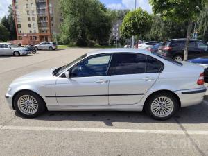 Pelēks BMW 320 2002 Rīga, ar dzinēja tilpumu 2.20 L un nobraukumu 290 tūkst. km par 2100 €, foto 3 vietnē AUTOMOTO.COM.LV