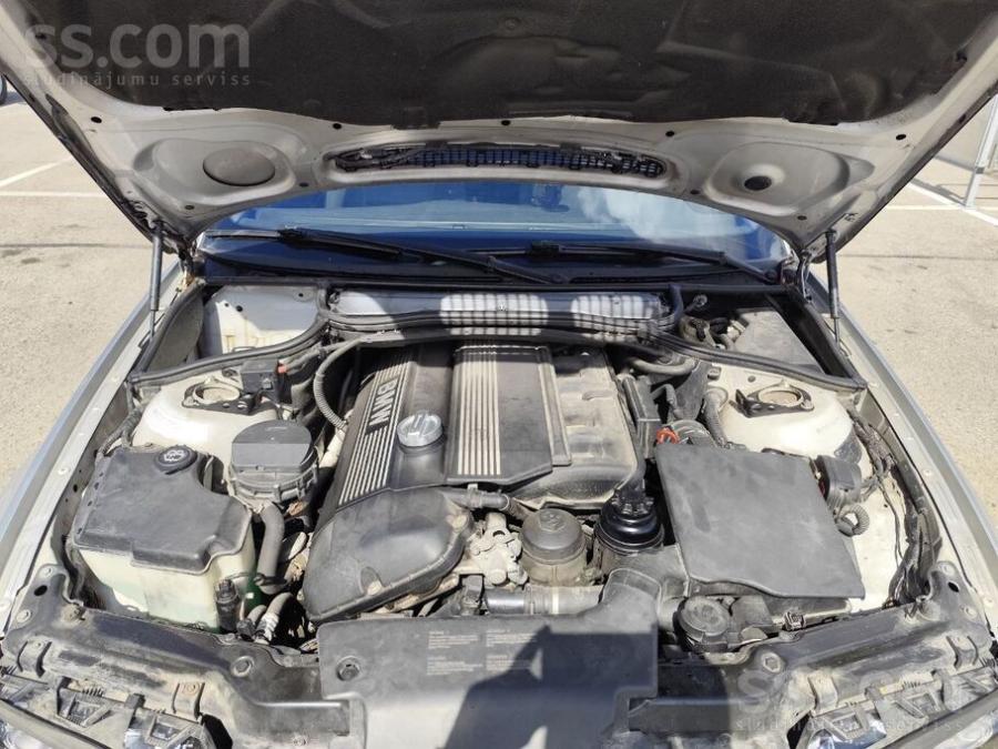Pelēks BMW 320 2002 Rīga, ar dzinēja tilpumu 2.20 L un nobraukumu 290 tūkst. km par 2100 €, foto 6 vietnē AUTOMOTO.COM.LV