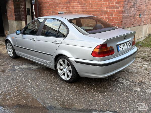 Grey BMW 320 2002 in Vilnius, with an engine capacity of 2.00 L and mileage of 263 thousand km for 1700 €, photo 3 on AUTOMOTO.COM.LV