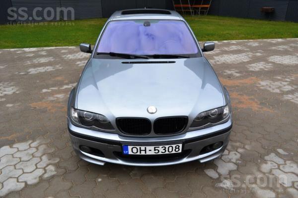 Grey BMW 320 2003 in Riga, with an engine capacity of 2.00 L and mileage of 285 thousand km for 3500 €, photo 2 on AUTOMOTO.COM.LV