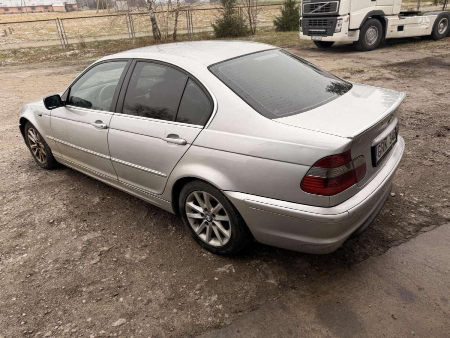 Pelēks BMW 320 2003 Radviliškis, ar dzinēja tilpumu 2.00 L un nobraukumu 350 tūkst. km par 1900 €, foto 3 vietnē AUTOMOTO.COM.LV