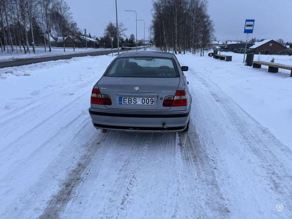 Grey BMW 320 2003 in Raseiniai, with an engine capacity of 2.00 L and mileage of 235 thousand km for 1500 €, photo 5 on AUTOMOTO.COM.LV