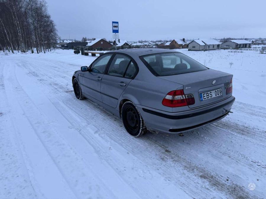 Pelēks BMW 320 2003 Raseiniai, ar dzinēja tilpumu 2.00 L un nobraukumu 235 tūkst. km par 1500 €, foto 6 vietnē AUTOMOTO.COM.LV