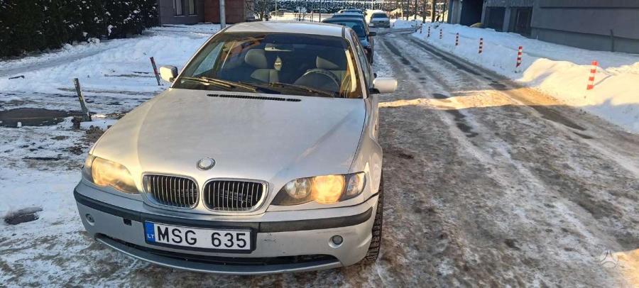 Grey BMW 320 2003 in Vilnius, with an engine capacity of 2.00 L and mileage of 381 thousand km for 1650 €, photo 2 on AUTOMOTO.COM.LV