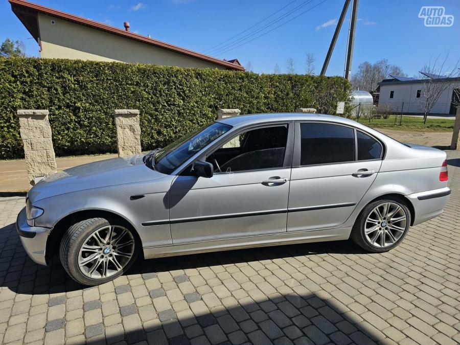 Grey BMW 320 2003 in Elektrenai, with an engine capacity of 2.00 L and mileage of 450 thousand km for 1200 €, photo 4 on AUTOMOTO.COM.LV