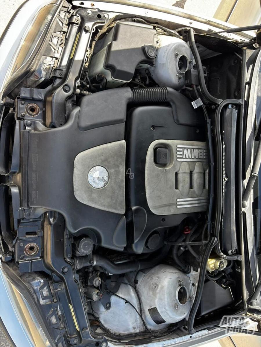 Pelēks BMW 320 2003 Viļņa, ar dzinēja tilpumu 2.00 L un nobraukumu 262 tūkst. km par 1500 €, foto 9 vietnē AUTOMOTO.COM.LV
