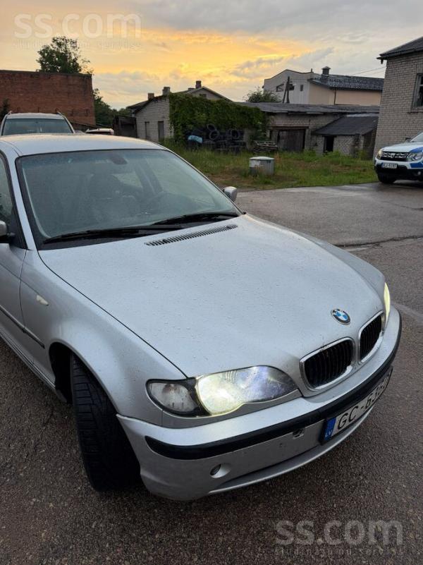 Grey BMW 320 2003 in Rezekne, with an engine capacity of 2.00 L and mileage of 382 thousand km for 2250 €, photo 5 on AUTOMOTO.COM.LV