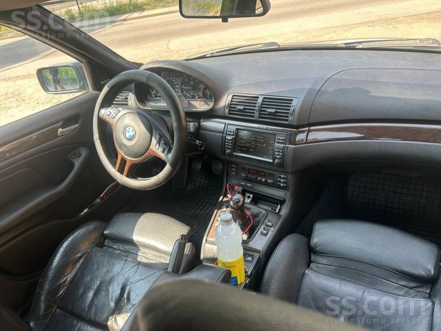 Grey BMW 320 2003 in Daugavpils, with an engine capacity of 2.00 L and mileage of 354 thousand km for 2500 €, photo 7 on AUTOMOTO.COM.LV