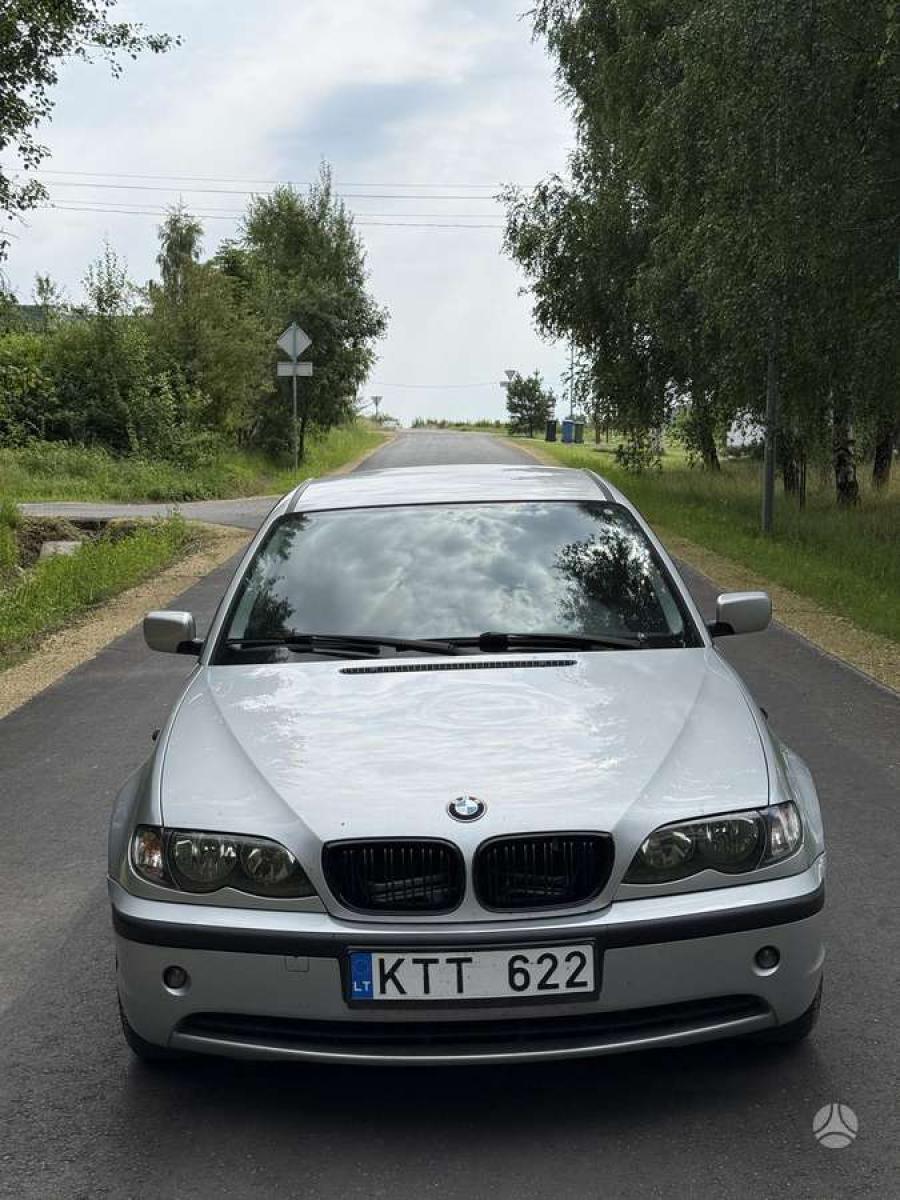 Grey BMW 320 2003 in Vilnius, with an engine capacity of 2.00 L and mileage of 382 thousand km for 1000 €, photo 4 on AUTOMOTO.COM.LV