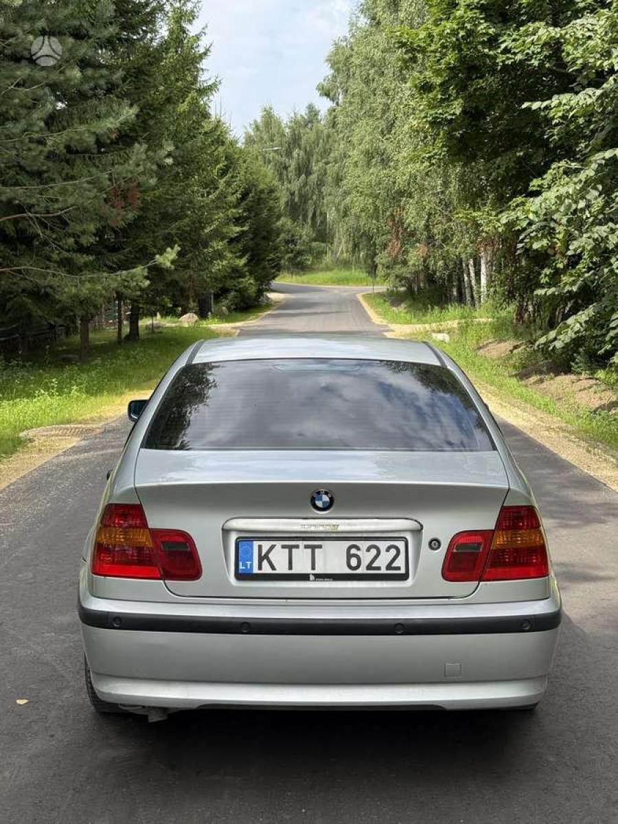 Grey BMW 320 2003 in Vilnius, with an engine capacity of 2.00 L and mileage of 382 thousand km for 1000 €, photo 7 on AUTOMOTO.COM.LV