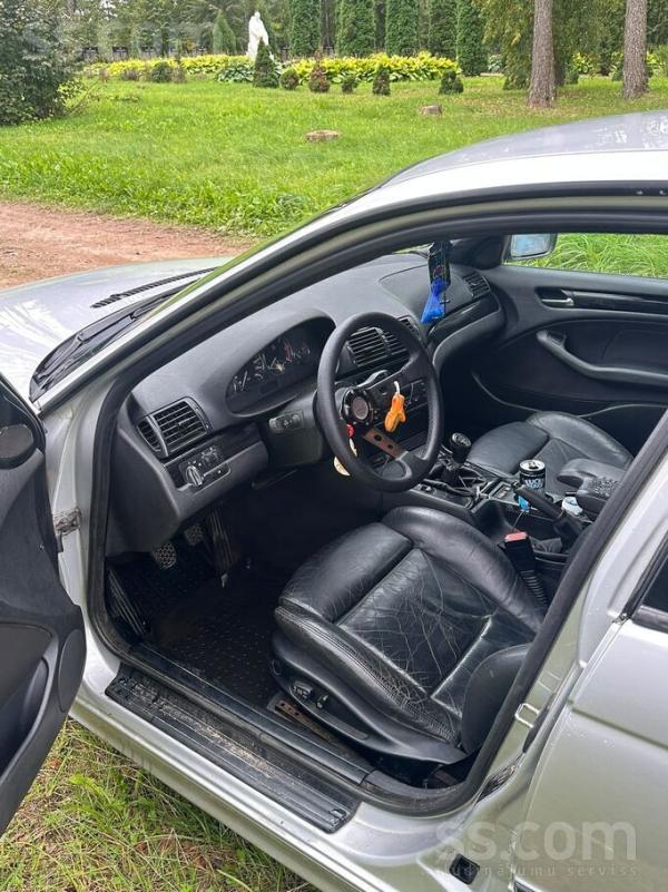 Grey BMW 320 2003 in Dobele, with an engine capacity of 2.00 L and mileage of 478 thousand km for 2500 €, photo 8 on AUTOMOTO.COM.LV