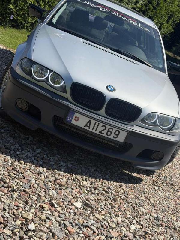 Pelēks BMW 320 2004 Marijampole, ar dzinēja tilpumu 0.00 L un nobraukumu 345 tūkst. km par 900 €, foto 1 vietnē AUTOMOTO.COM.LV