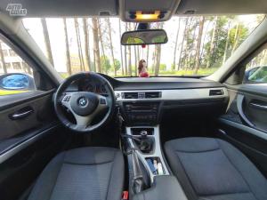 Grey BMW 320 2004 in Ukmerge, with an engine capacity of 2.00 L and mileage of 246 thousand km for 2500 €, photo 10 on AUTOMOTO.COM.LV