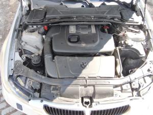 Grey BMW 320 2004 in Ukmerge, with an engine capacity of 2.00 L and mileage of 246 thousand km for 2500 €, photo 14 on AUTOMOTO.COM.LV