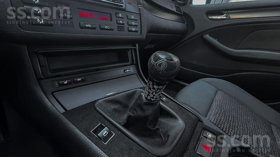 Pelēks BMW 320 2004 Rīga, ar dzinēja tilpumu 2.00 L un nobraukumu 294 tūkst. km par 2790 €, foto 9 vietnē AUTOMOTO.COM.LV